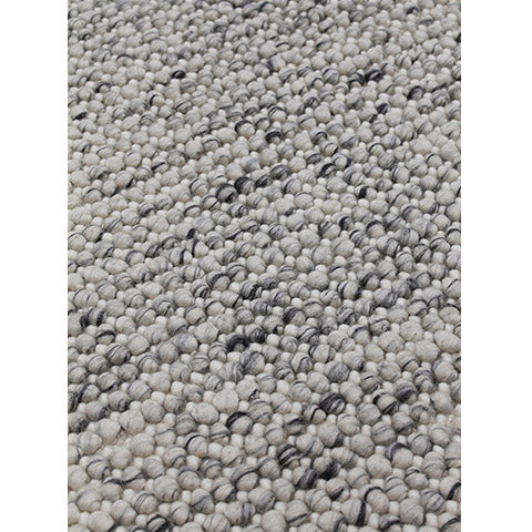 Magic Rug – Open Room